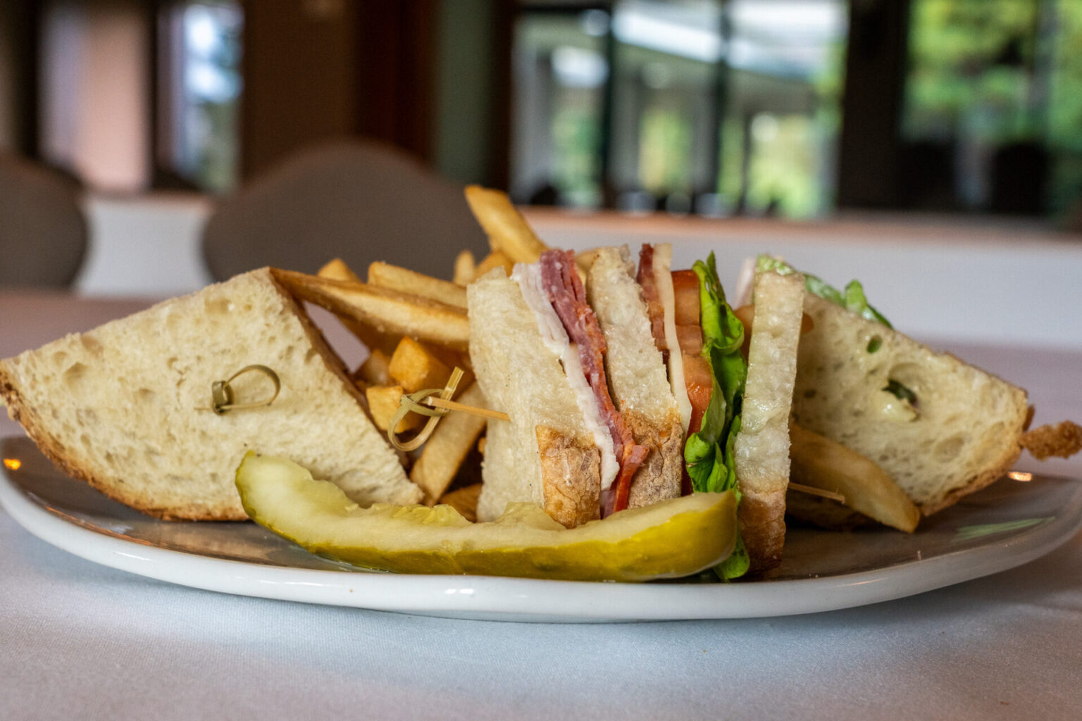 Dining - The Plateau Club